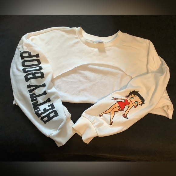 Betty Boop | Tops | Womens Betty Boop Crop Top Super Cute Size Large ...